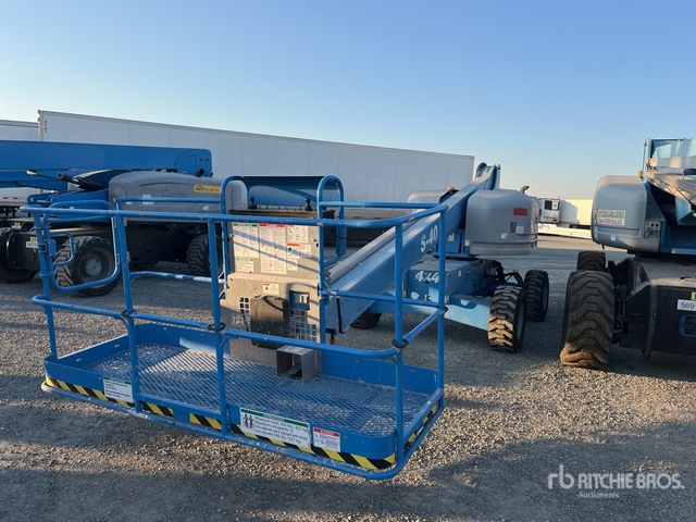 2014 Genie S40 4WD Diesel Telescopic Boom Lift | Ritchie Bros. Auctioneers