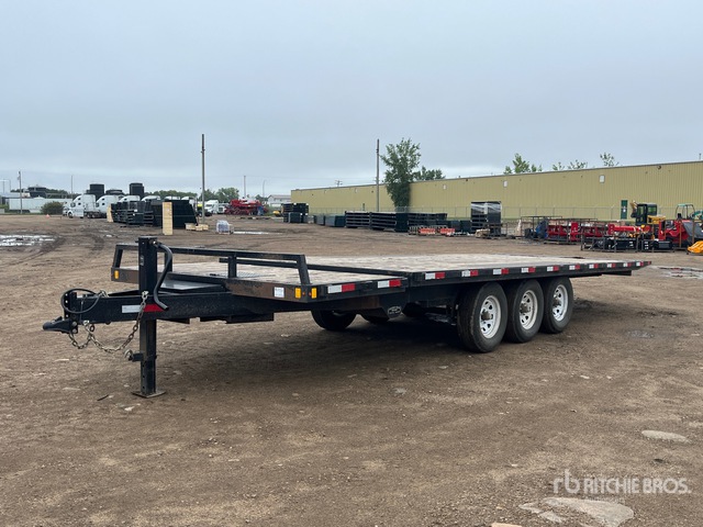 Squirrel Creek Trailers 25 ft Tri/A Trailer Flatbed Trailer | Ritchie ...