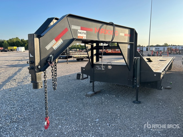 2023 MaxxD 38 ft T/A Gooseneck Hydraulic Tail Trailer | Ritchie Bros ...