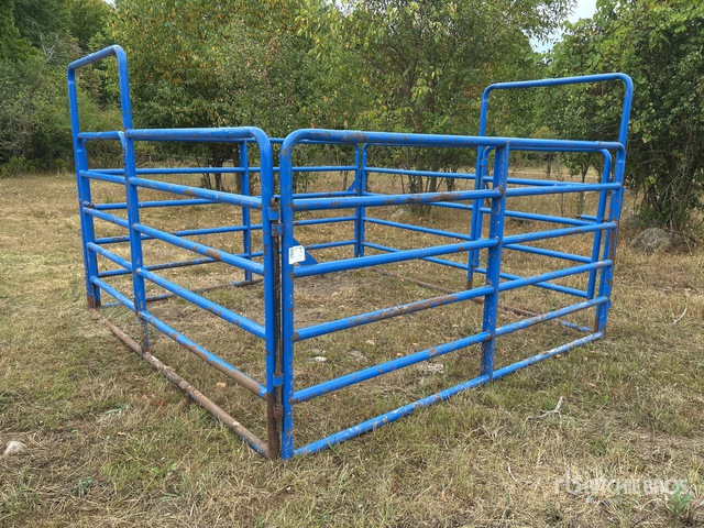 Quantity of (4) Holding pen 9 ft 6 in x 5 ft Steel Livestock penning ...