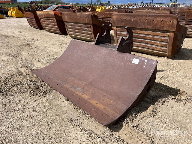 WBM 84 in Q/C Excavator Chuck Blade | Ritchie Bros. Auctioneers