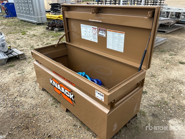 Knaack 60 5ft x 2ft x 29in Job Site Box | Ritchie Bros. Auctioneers