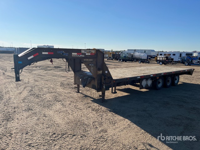 2010 Load Max Tri/A Gooseneck Tipping Utility Trailer | Ritchie Bros ...