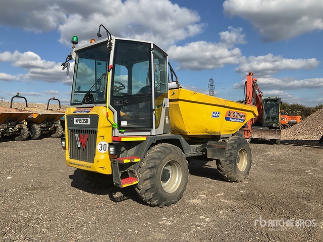 2019 Wacker Neuson DV90 9 ton 4x4 Swivel Dumper | Ritchie Bros. Auctioneers