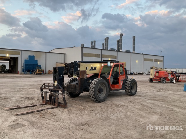 2017 JLG 1055 Telehandler | Ritchie Bros. Auctioneers