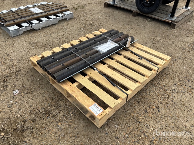 Quantity of 48 in Screen Clamp Bars | Ritchie Bros. Auctioneers