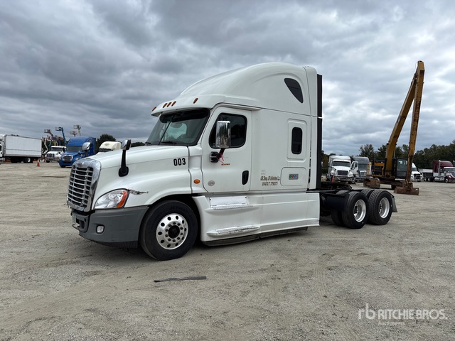 2017 Freightliner Cascadia 125 6x4 T/A Sleeper Truck Tractor | Ritchie ...
