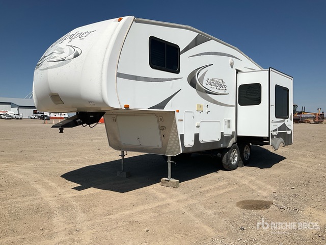 2008 Sandpiper 26 ft T/A Travel Trailer | Ritchie Bros. Auctioneers