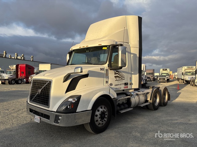 2018 Volvo VNL 6x4 T/A Day Cab Truck Tractor | Ritchie Bros. Auctioneers