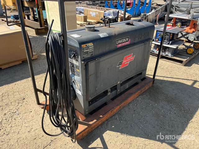Lincoln Classic I Skid-Mounted Engine Driven Welder | Ritchie Bros ...