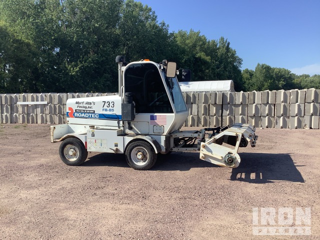 2014 Roadtec FB85 Self-Propelled Broom in Sioux Falls, South Dakota ...