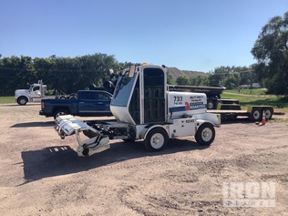 2014 Roadtec FB85 Self-Propelled Broom in Sioux Falls, South Dakota ...