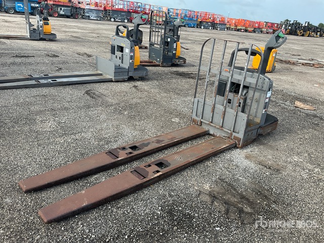 2018 Jungheinrich ECR327 6000 lb Electric Transpalette | Ritchie Bros ...