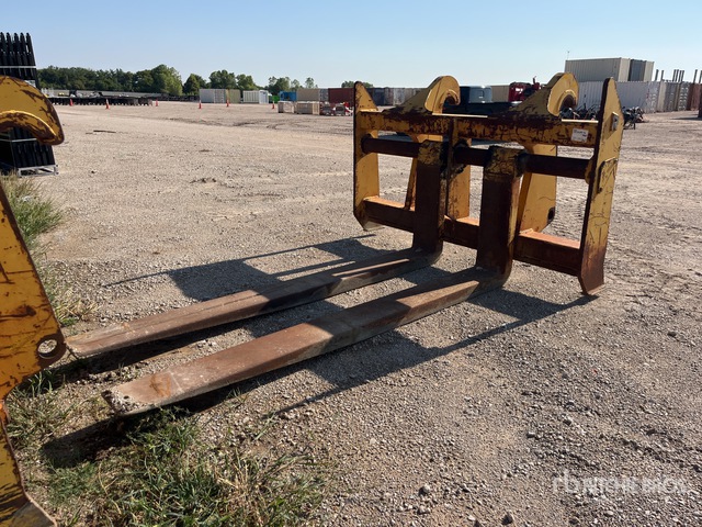 Rockland 108 in Q/C Wheel Loader Forks - Fits Komatsu WA500 | Ritchie ...