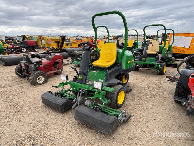 John Deere F935 Fairway Mower | Ritchie Bros. Auctioneers