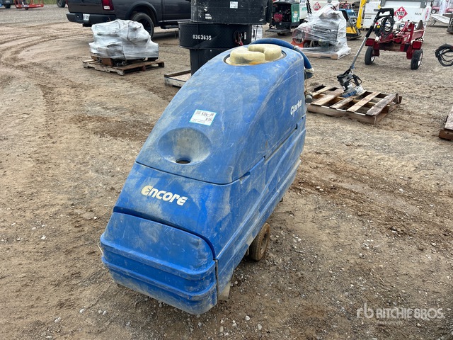 Clark Encore Walk-Behind Floor Scrubber (Inoperable) | Ritchie Bros ...