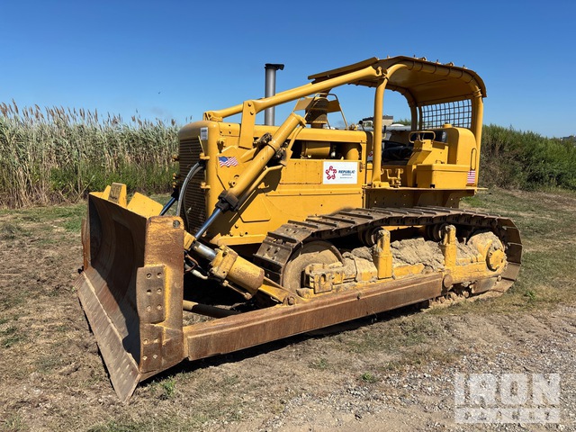 Cat Crawler Dozer in Bridgeport, Connecticut, United States (IronPlanet ...