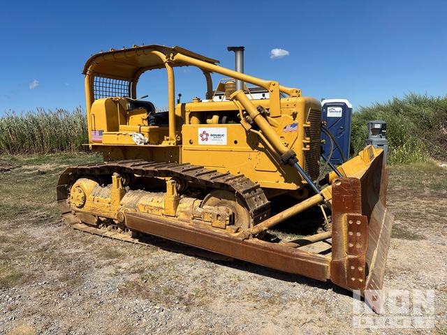 Cat Crawler Dozer in Bridgeport, Connecticut, United States (IronPlanet ...