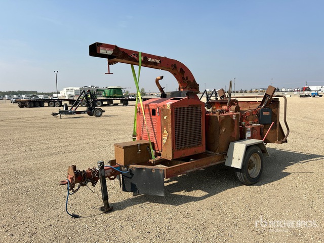 2015 Mobark M15RX Tow-Behind Wood Chipper | Ritchie Bros. Auctioneers