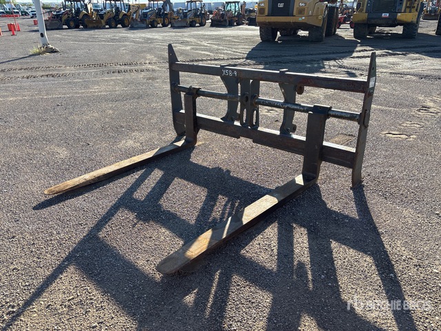 JRB 72 in Q/C Wheel Loader Forks - Fits John Deere 624K | Ritchie Bros ...