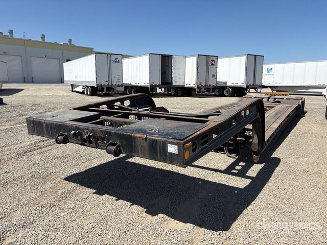 2002 Murray 16-Wheel Low Loader | Ritchie Bros. Auctioneers