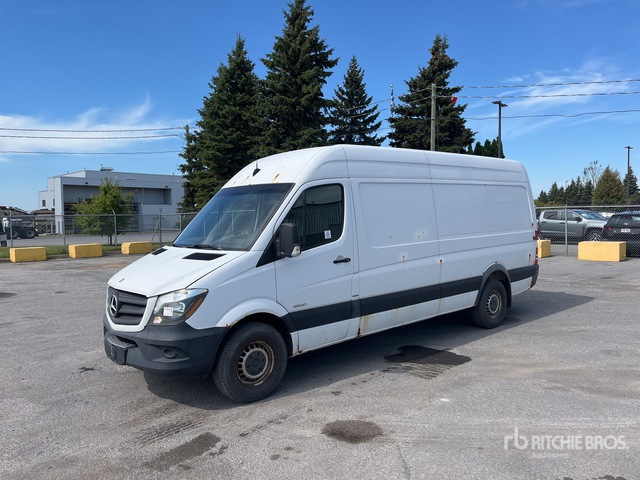 2015 Mercedes-Benz Sprinter 2500 Furgoneta de carga | Ritchie Bros ...