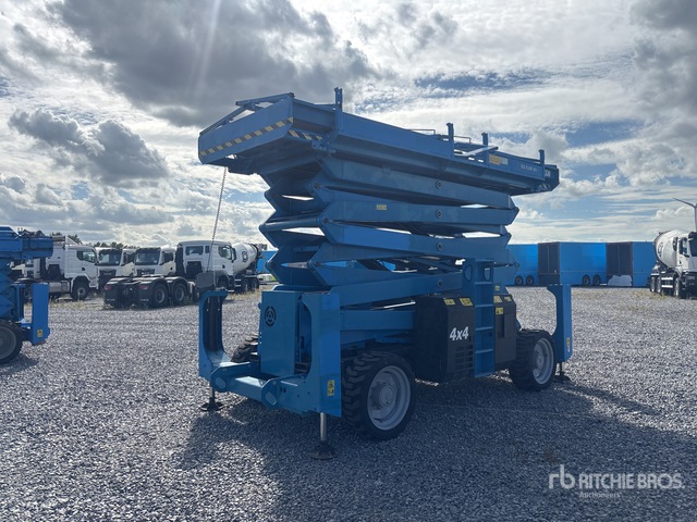 2016 Genie GS-5390 4x4 Diesel Podnośnik nożycowy | Ritchie Bros ...