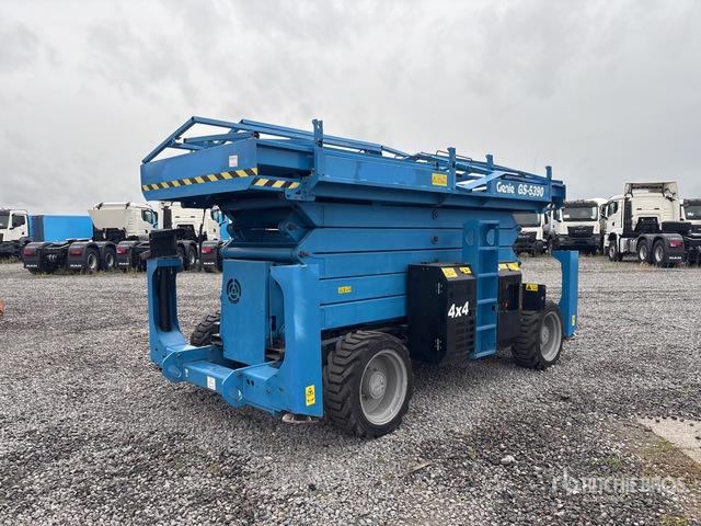 2016 Genie GS-5390 4x4 Diesel Podnośnik nożycowy | Ritchie Bros ...