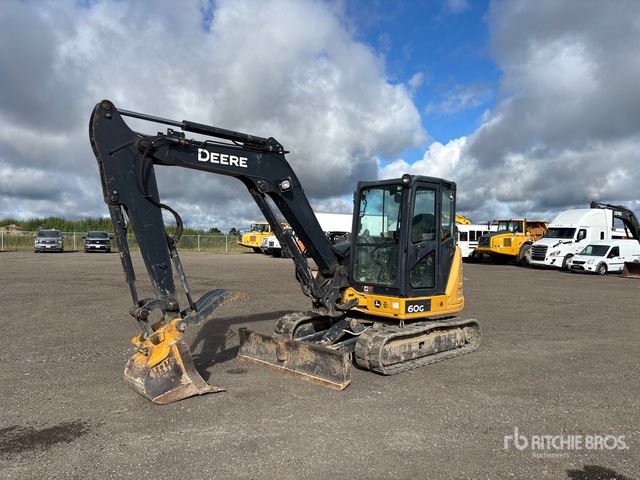 2017 John Deere 60G Mini-pelle | Ritchie Bros. Auctioneers