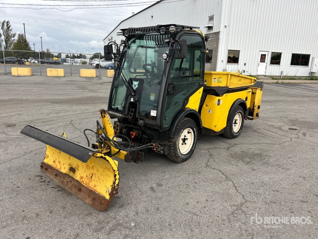 2020 Multihog CX75 Tracteur Multifonction | Ritchie Bros. Auctioneers