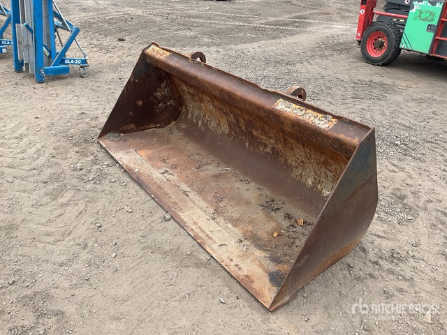 2250 mm Q/C Telehandler Bucket | Ritchie Bros. Auctioneers