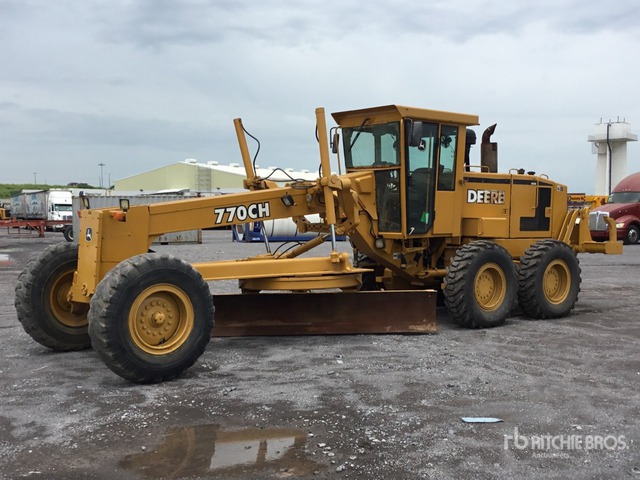 2000 John Deere 770CH Motoconformadora / Motor Grader | Ritchie Bros ...