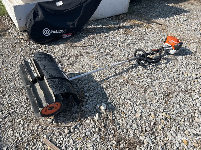 Stihl KM131R Power Sweeper | Ritchie Bros. Auctioneers