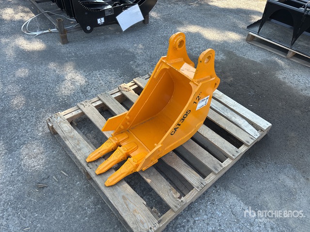 2025 GIYI GY-BK 12 in Digging Excavator Bucket - Fits Cat 305 (Unused ...