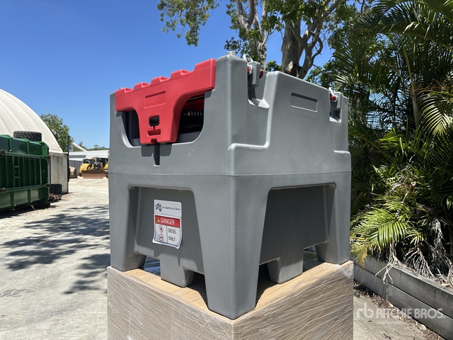 440 L Portable Poly Fuel Tank (Unused) | Ritchie Bros. Auctioneers