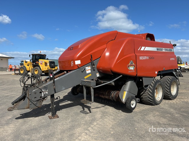 Massey Ferguson 2170 Big Square Baler | Ritchie Bros. Auctioneers