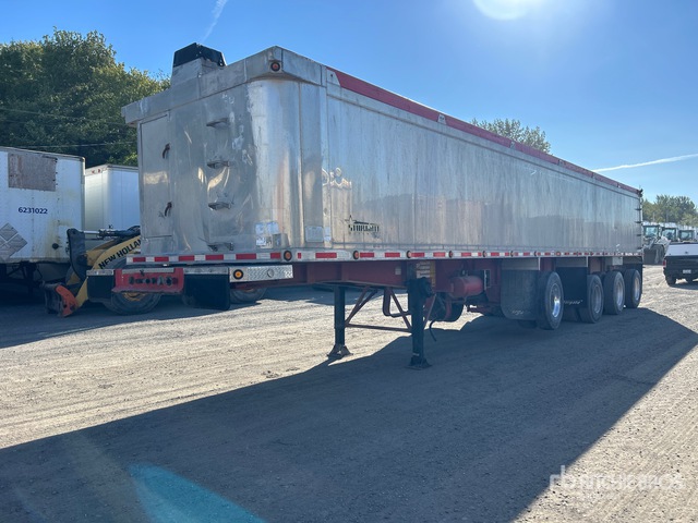 2013 Stargate 44 ft Quad/A End Dump Trailer | Ritchie Bros. Auctioneers