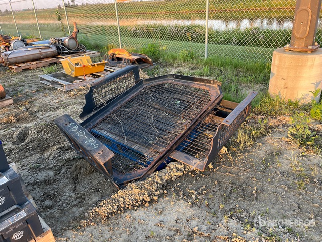 Quantity of Window Guards - To Fit Crawler Tractor | Ritchie Bros ...