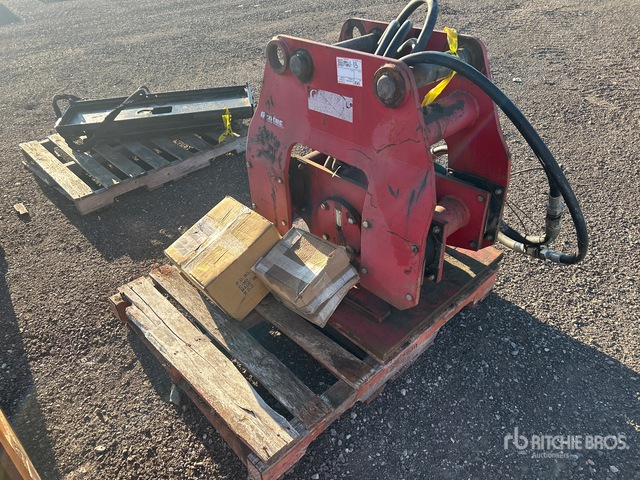 Gentec Excavator Vibratory Plate Compactor Attachment | Ritchie Bros ...