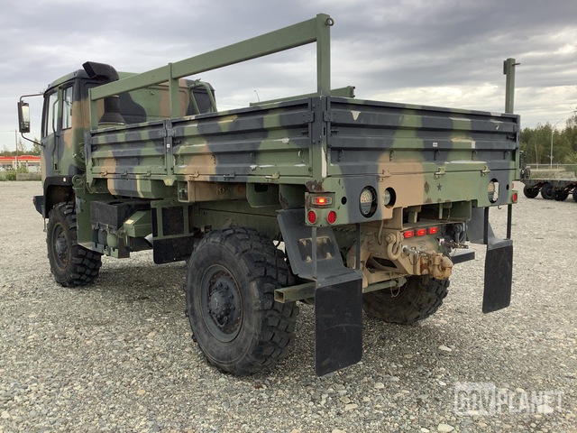 Surplus 2007 Stewart & Stevenson M1078A1 LMTV 4x4 Cargo Truck in ...