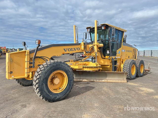 2012 Volvo G940 Motor Grader | Ritchie Bros. Auctioneers