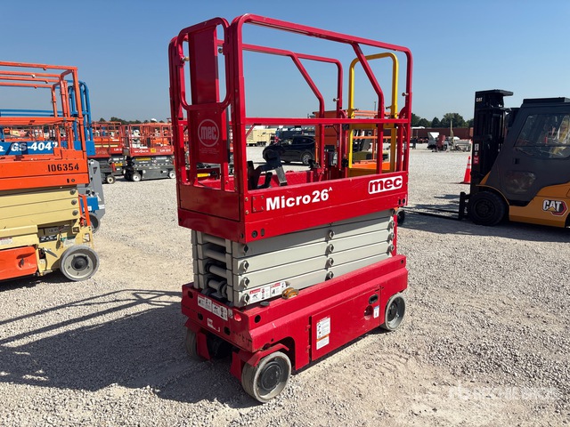 2022 MEC Micro26 Electric Scissor Lift | Ritchie Bros. Auctioneers