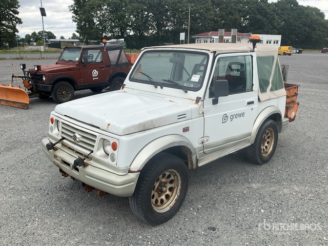 2001 Suzuki Samurai AWD Automobile | Ritchie Bros. Auctioneers