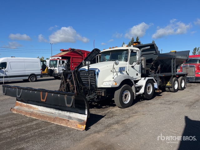 2015 Mack GU813 8x4 Twin-Steer Snow Plow Truck | Ritchie Bros. Auctioneers