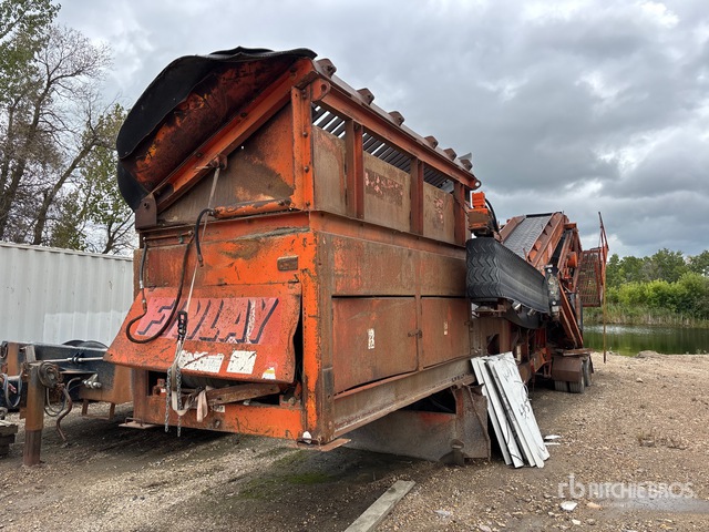 Finlay 393 Portable Screen Plant (Inoperable) | Ritchie Bros. Auctioneers