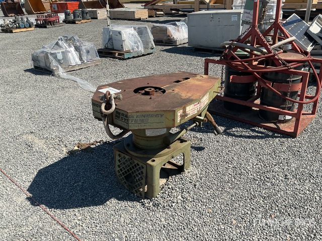 R&M Energy DHH Pump Hydraulic Gear Box | Ritchie Bros. Auctioneers