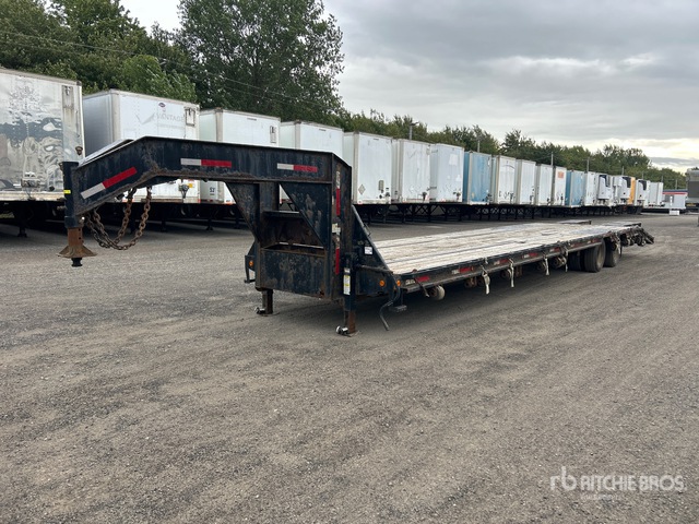 2013 Load Trail 38 ft T/A Gooseneck Equipment Trailer | Ritchie Bros ...