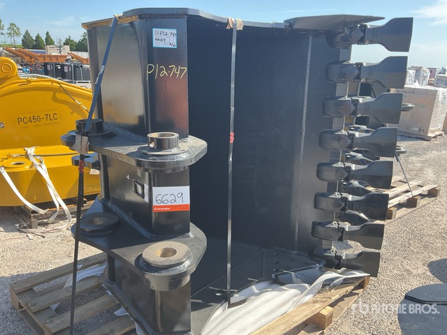 Geith H38-1700 72 in Digging Bucket (Unused) | Ritchie Bros. Auctioneers