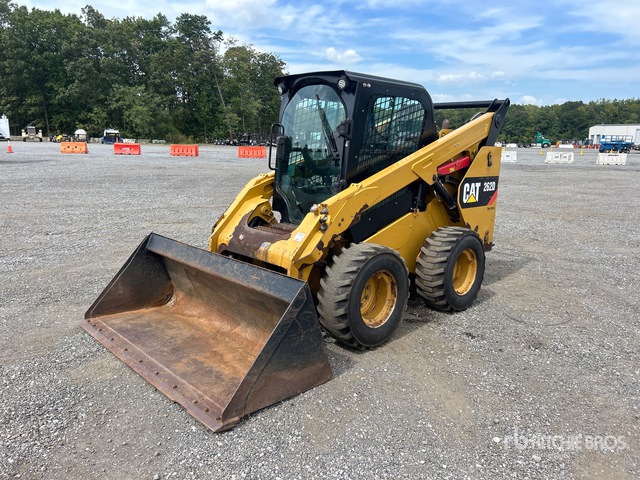 2018 Cat 246D Two-Speed Skid Steer Loader | Ritchie Bros. Auctioneers