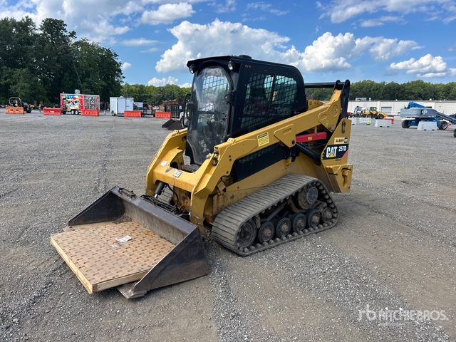 2017 Cat 257D High Flow Compact Track Loader | Ritchie Bros. Auctioneers